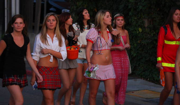 College Chicks With Sexy Feature Pic Of 58 6364