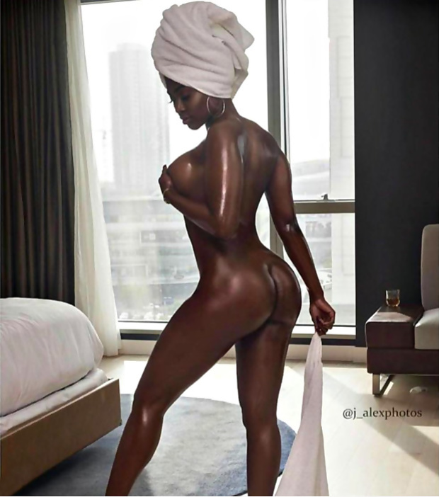 Beautiful Ebony Babes Erotic Pictures - pic of 73